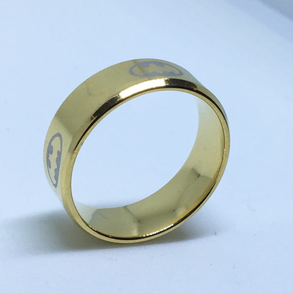 3 Royal Dazzy | Jewelry | Gold Batman Symbol On Stainless Steel Ring ...